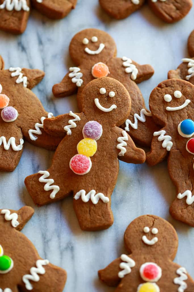 15 Delicious Gingerbread Recipes You Must Try This Holiday Season ...