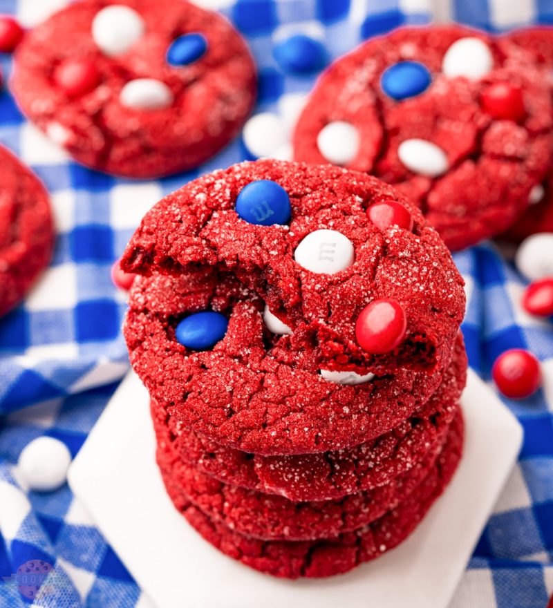 4th of July cookies that are perfect for Patriotic day desserts - juelzjohn